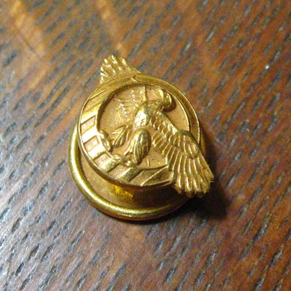 Ruptured Duck | Accessories | Ruptured Duck Vintage Military Lapel Pin ...